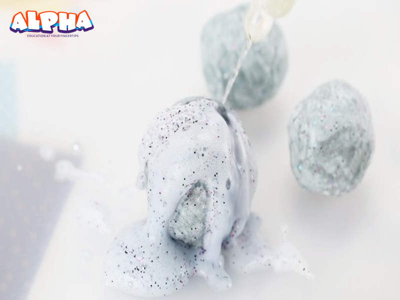 Alpha science classroom：DIY Fizzing Moon Rocks - Alpha Manufacturing Ltd
